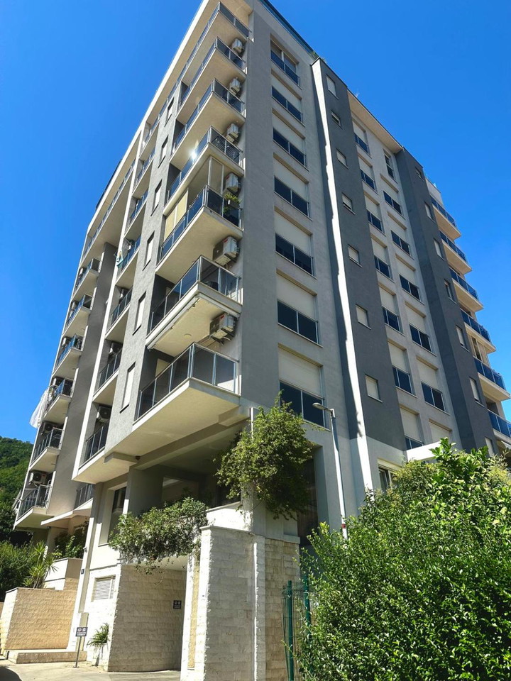 Square Inn - Montenegro