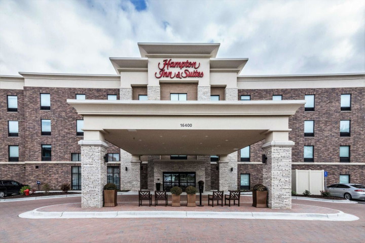 Hampton Inn & Suites - Allen Park - Detroit, MI