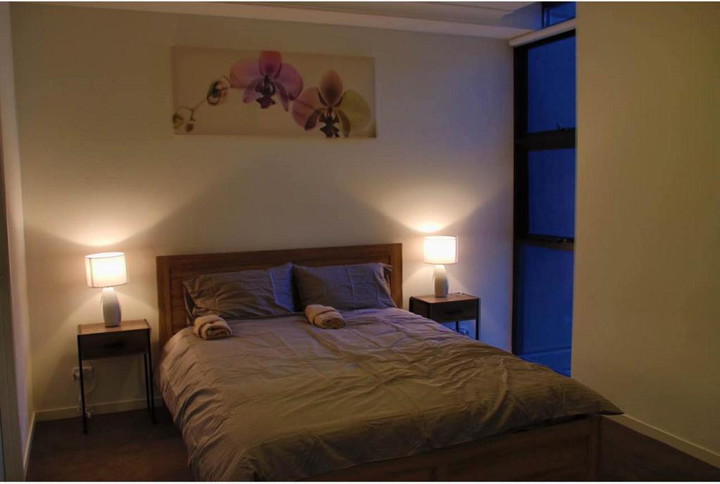 Liverpool New Apt 2br And 2bath - 新南威爾斯州