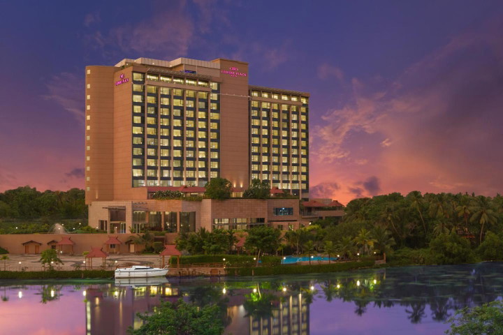 Crowne Plaza Kochi By Ihg - Kochi, India