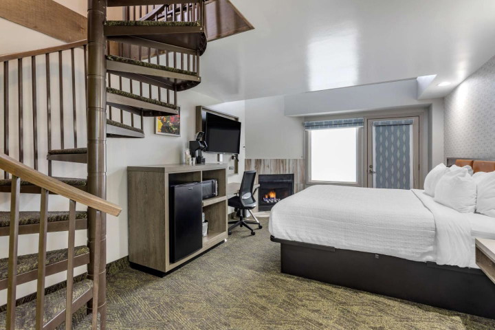 Best Western Plus Apple Valley Lodge Pigeon Forge - Pigeon Forge, TN