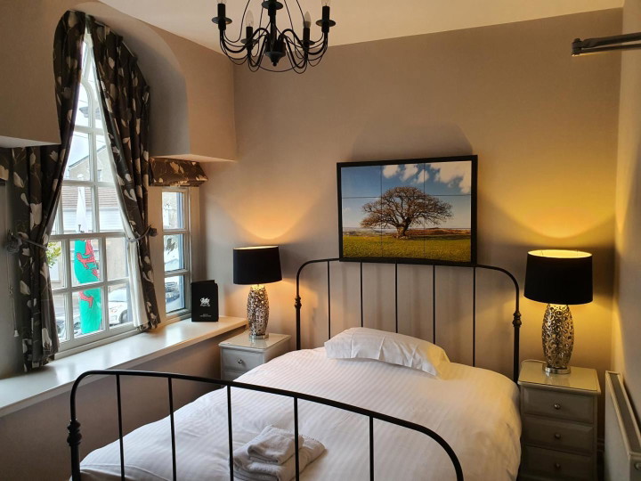 Dragon Inn - Crickhowell