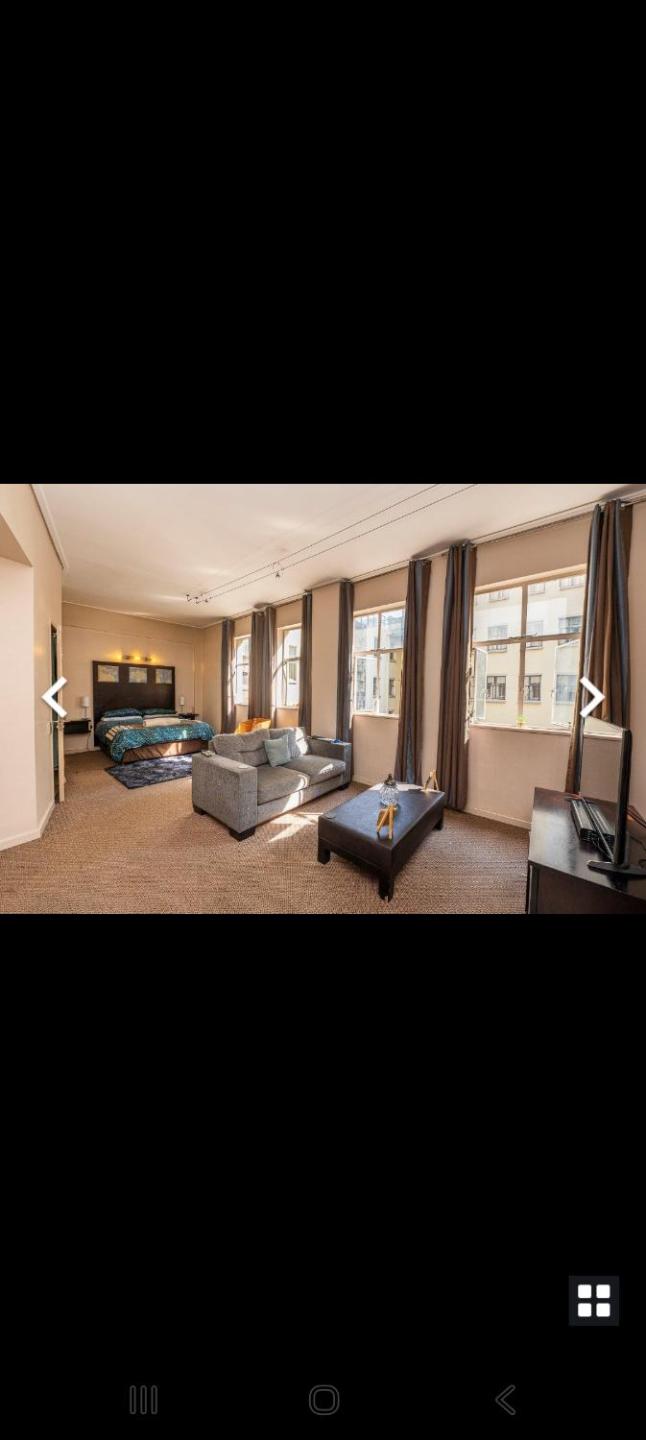 Comfort Zone 411 - Randburg
