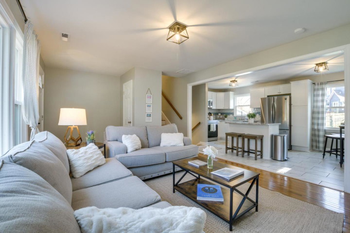 Sunny Family Home, 3 Mi To High Point Market! - High Point, NC