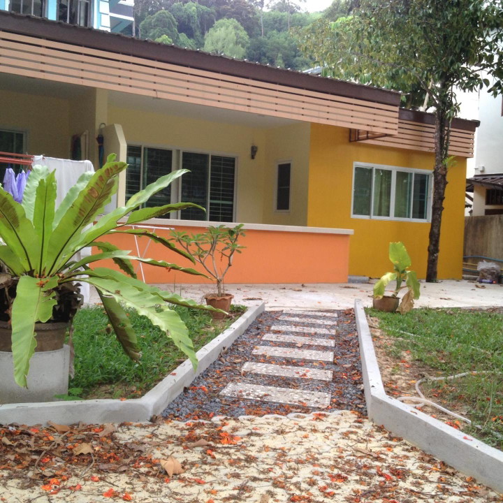 Kathu Waterfall Bungalow - Phuket