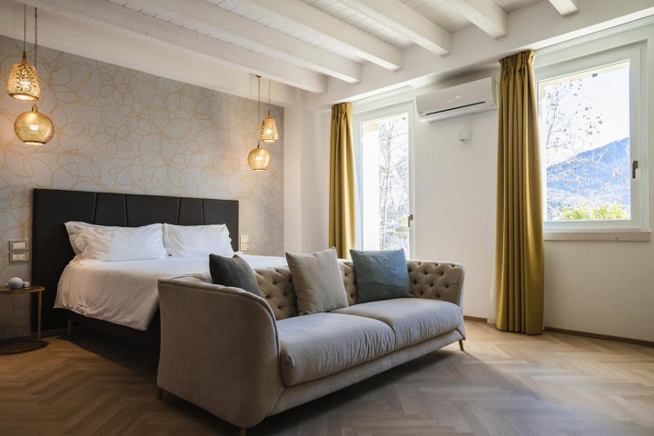 Luxury Suites Rocopom - Lake Front - Lecco