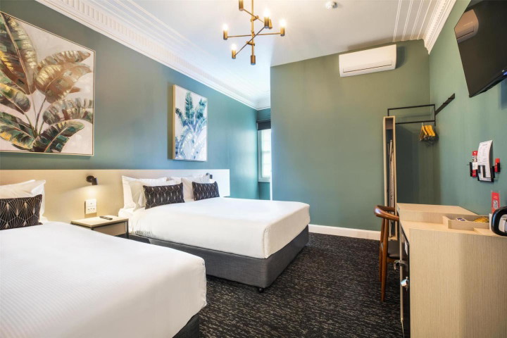 Nightcap At Pymble Hotel - Ryde