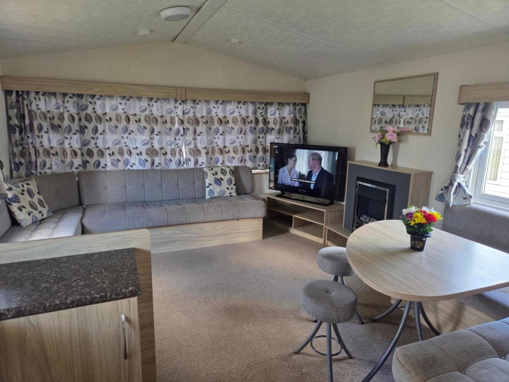 Awesome Static Caravan Holiday Home - Northampton