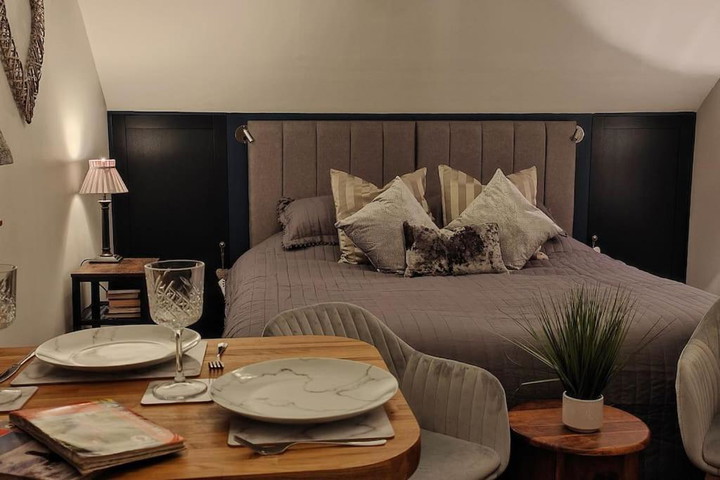 Y Llofft - Cosy Country Retreat In The Brecon Beacons - Crickhowell