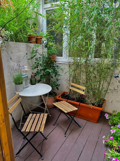 Charming Studio In A Courtyard In Paris - Paris