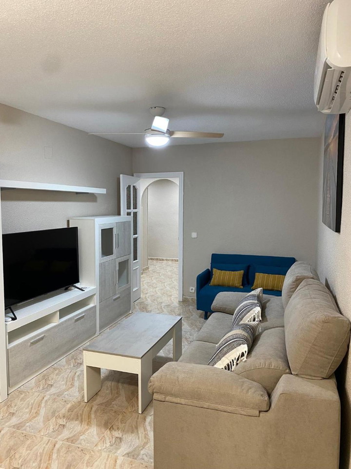 Solymar Levante Apartamento Completo Con Piscina Y Parking Comunitario - Benidorm