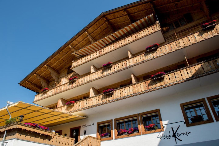 Hotel Kernen - Lauenen