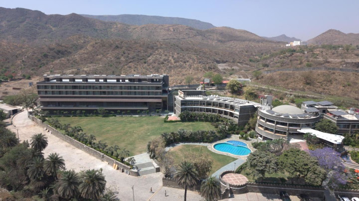 Seasons Park Resort - Udaipur