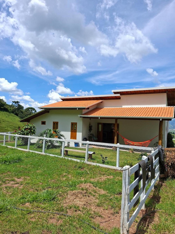 Chalé Araucárias-recanto Dos Pássaros - Minas Gerais