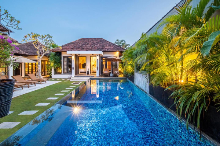 Lotus Luxury Villa Seminyak - Seminyak