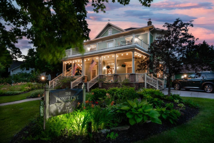 The Foxglove Inn - Door County, WI