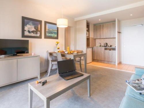 Appartement Plage De Trestraou 45m2 - Plage Saint Guirec