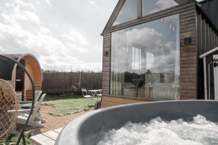 Tiny House Avec Spa Privé Et Vue Panoramique - Namen