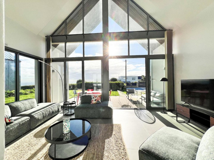 Architect-designed Villa With Sea View - Le Conquet