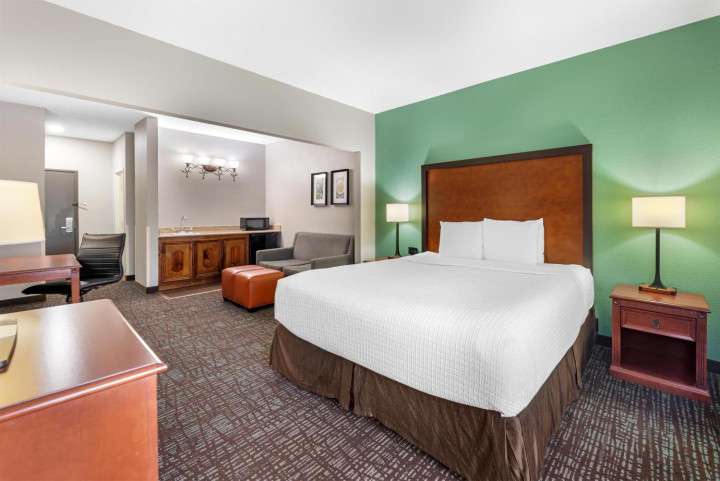 Best Western Plus Georgetown Inn & Suites - Round Rock, TX