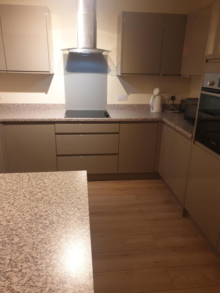 Luxurious 3-bedroom Home With Garden & Free Parking Near Clifton & Blaise - Bristol