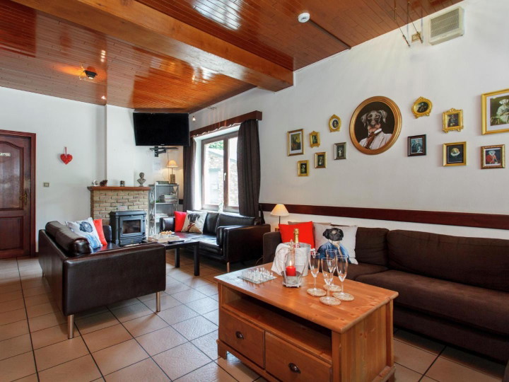 Group Getaway With Sauna - La Roche-en-Ardenne