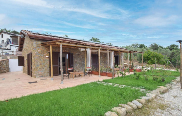 Nice Home In Marina Di Casal Velino With Wifi - Acciaroli