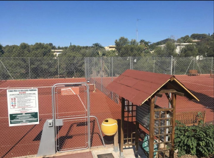 10 à 12 Pers Famille Amateurs Randonnée Boulouris Panorama Saint Raphael Tennis Piscine Partagé - Cap Estérel