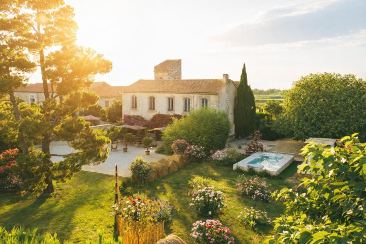 Maison Tara Verte Au Mas Montredon - Arles