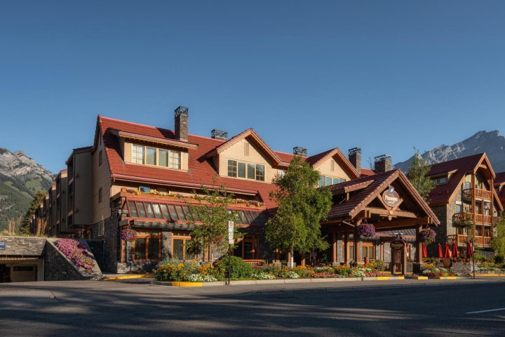 Banff Ptarmigan Inn - Banff