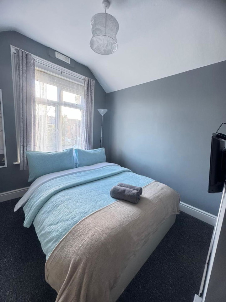 Shirley House 6, Guest House, Self Catering, Self Check In With Smart Locks, Use Of Fully Equipped Kitchen, Close To City Centre, Ideal For Longer Stays, Excellent Transport Links - Southampton