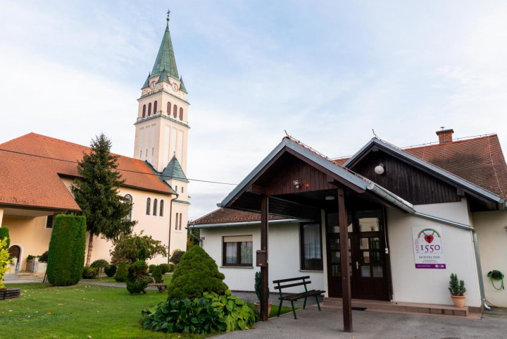 Hostel 1550 - Slovenia