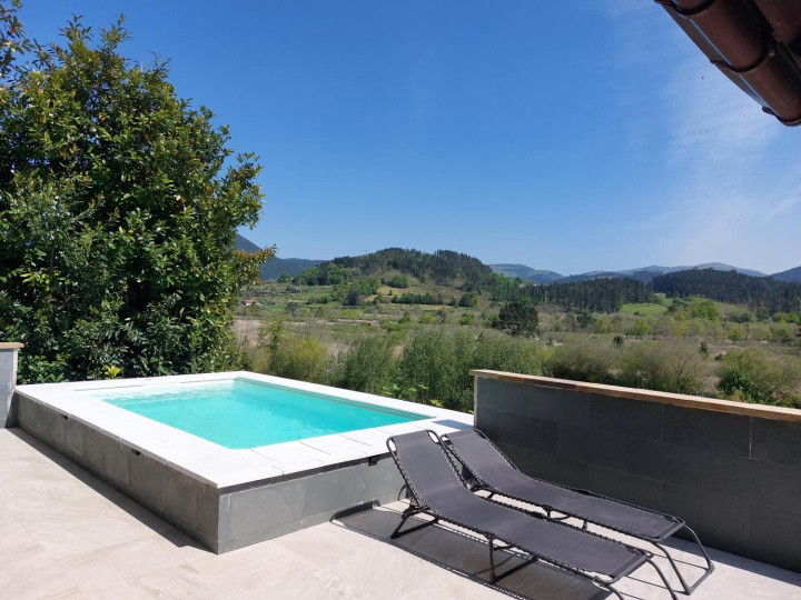 Apartamento En Pleno Corazón De Urdaibai Con Piscina Y Muy Cerca De Las Playas - País Vasco