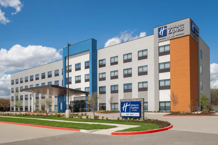 Holiday Inn Express & Suites Dfw Airport Southwest - Euless By Ihg - Grapevine, TX