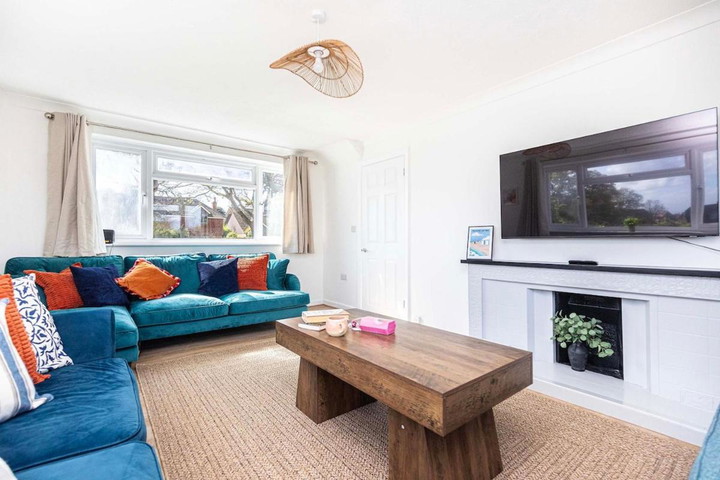New Sleeps 12 And 4 Mins To Beach Large Garden - England