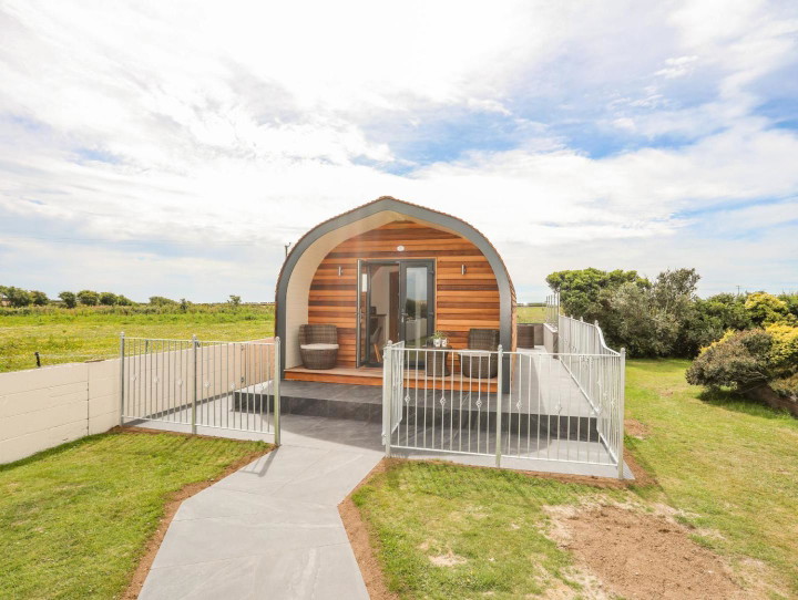 Caban Cariad - Anglesey