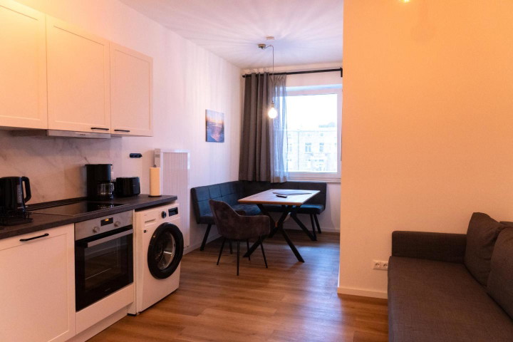 New Central 2-3 Room Apartments With Parking Near Train Station & Casino - Lübeck