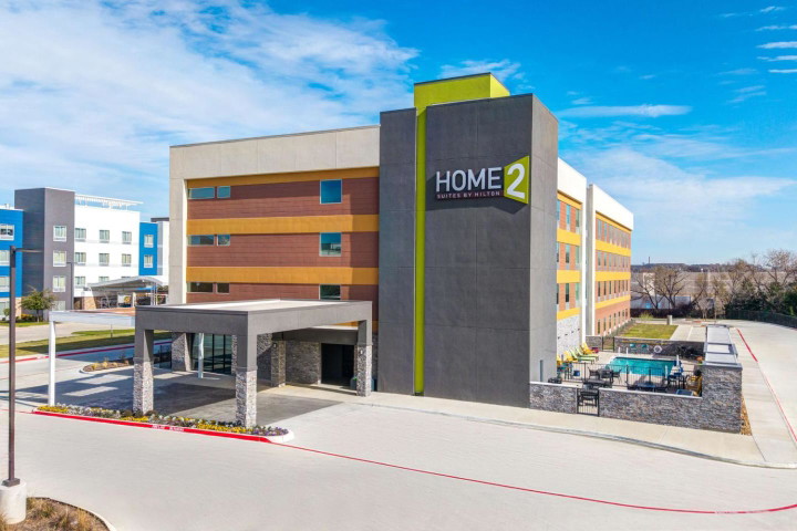 Home2 Suites By Hilton Dallas I-30 Cockrell Hill - Dallas, TX