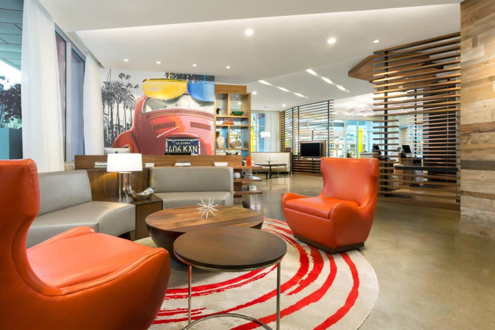 Courtyard By Marriott Santa Monica - Santa Monica, CA