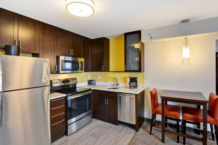Residence Inn By Marriott Milwaukee North/glendale - Cedarburg, WI