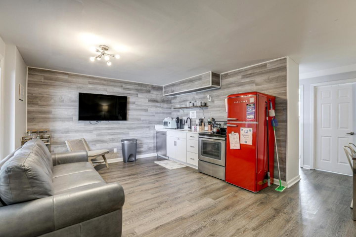 Wildwood Condo: Community Pool, Walk To Beach! - New Jersey