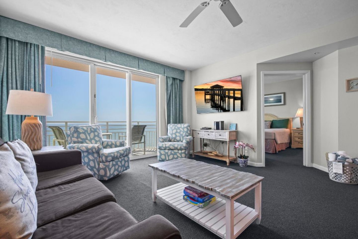 Breath Taking 3 Br Direct Oceanfront Condo With Private Balcony At The Wyndham Ocean Walk Resort - Daytona Beach, FL