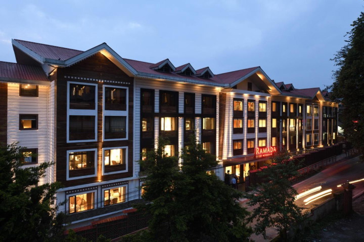 Ramada By Wyndham Gangtok Hotel & Casino Golden - Gangtok