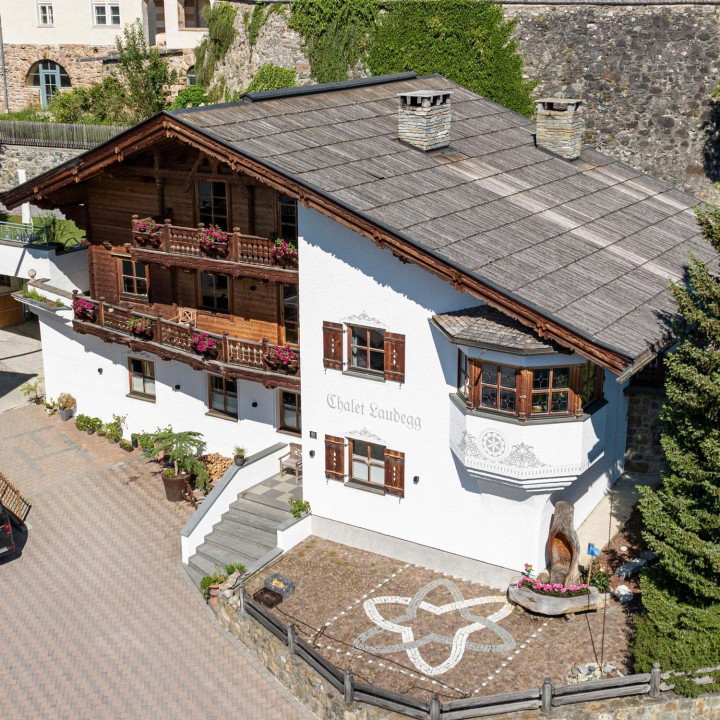 Chalet Laudegg - Luxury Chalet With Private Spa - Serfaus