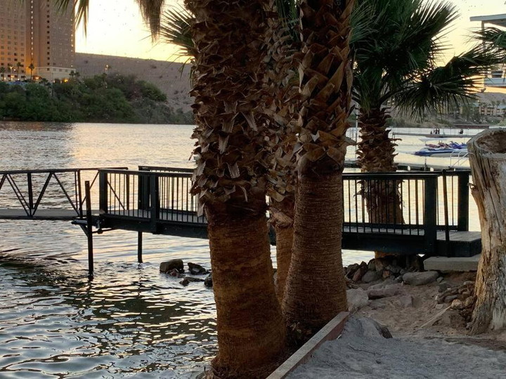 Couples Getaway - Laughlin, NV