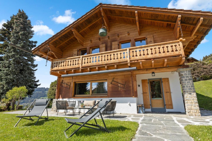 Magnifique Chalet Avec Jardin, Barbecue Et Parking - Gryon