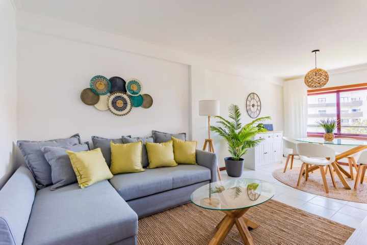 Mira-ria - Apartamento Em Bairro Calmo E Central - Aveiro