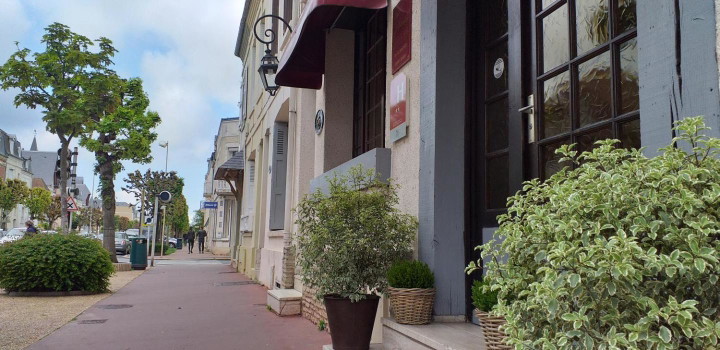 Hôtel Le Chantilly Deauville - Villers-sur-Mer
