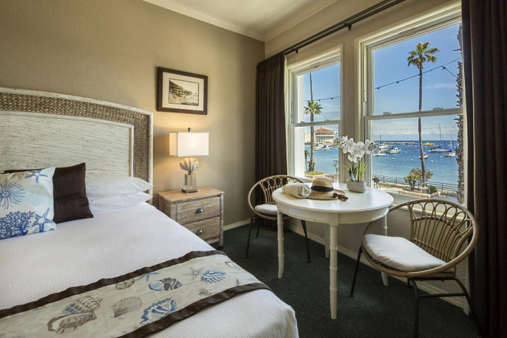 Hotel Mac Rae - Santa Catalina Island, CA
