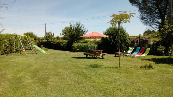 Gîte 5 Personnes Au Calme Avec Jardin, Piscine, Proche D'amboise - Loire Valley